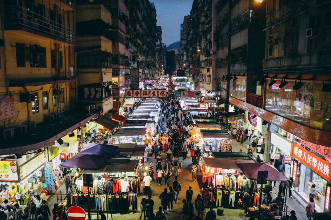 mong kok weekend - TripZilla